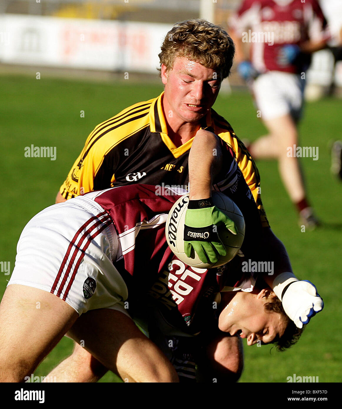 Hurling gaa hi-res stock photography and images - Alamy