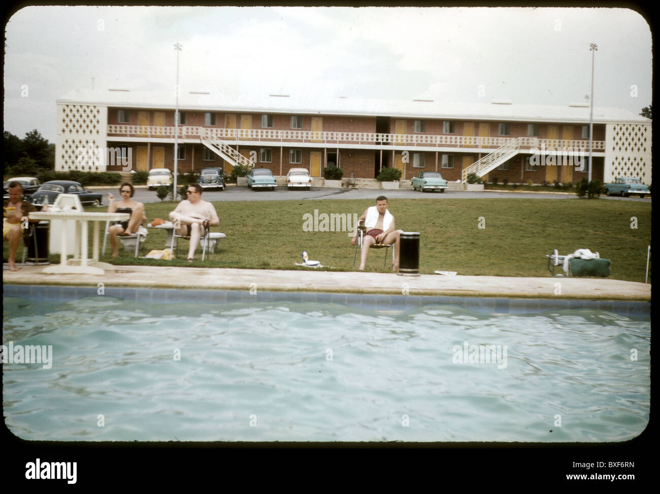 1950s swimming pool hi-res stock photography and images - Alamy
