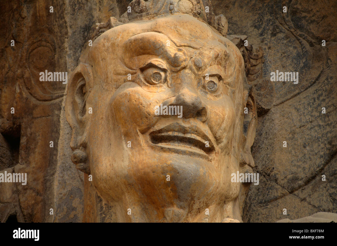 Longmen cave temple hi-res stock photography and images - Alamy