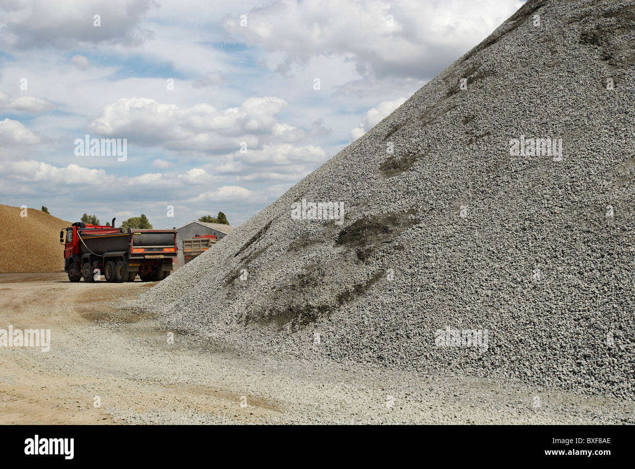Construction material gravel aggregate hi-res stock photography and ...