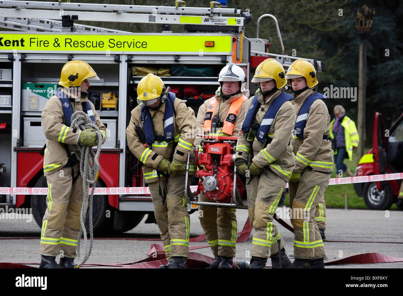 Kent fire engine hi-res stock photography and images - Alamy