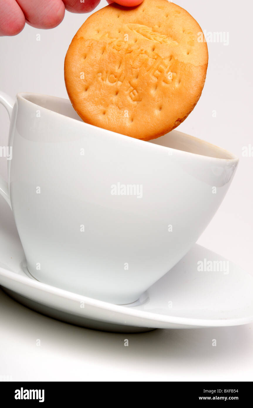 Dunk biscuits hi-res stock photography and images - Alamy