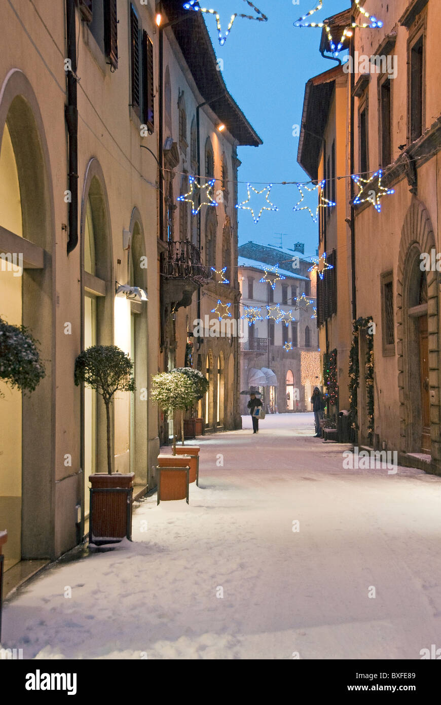 Tuscan town of Sansepolcro in December snow Stock Photo - Alamy