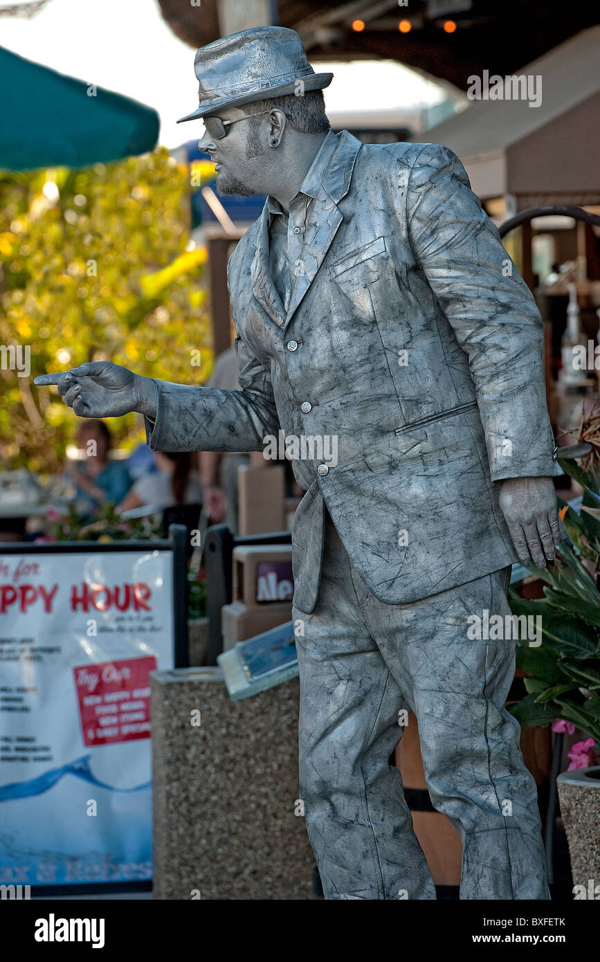 Mime artist at the robot hi-res stock photography and images - Alamy