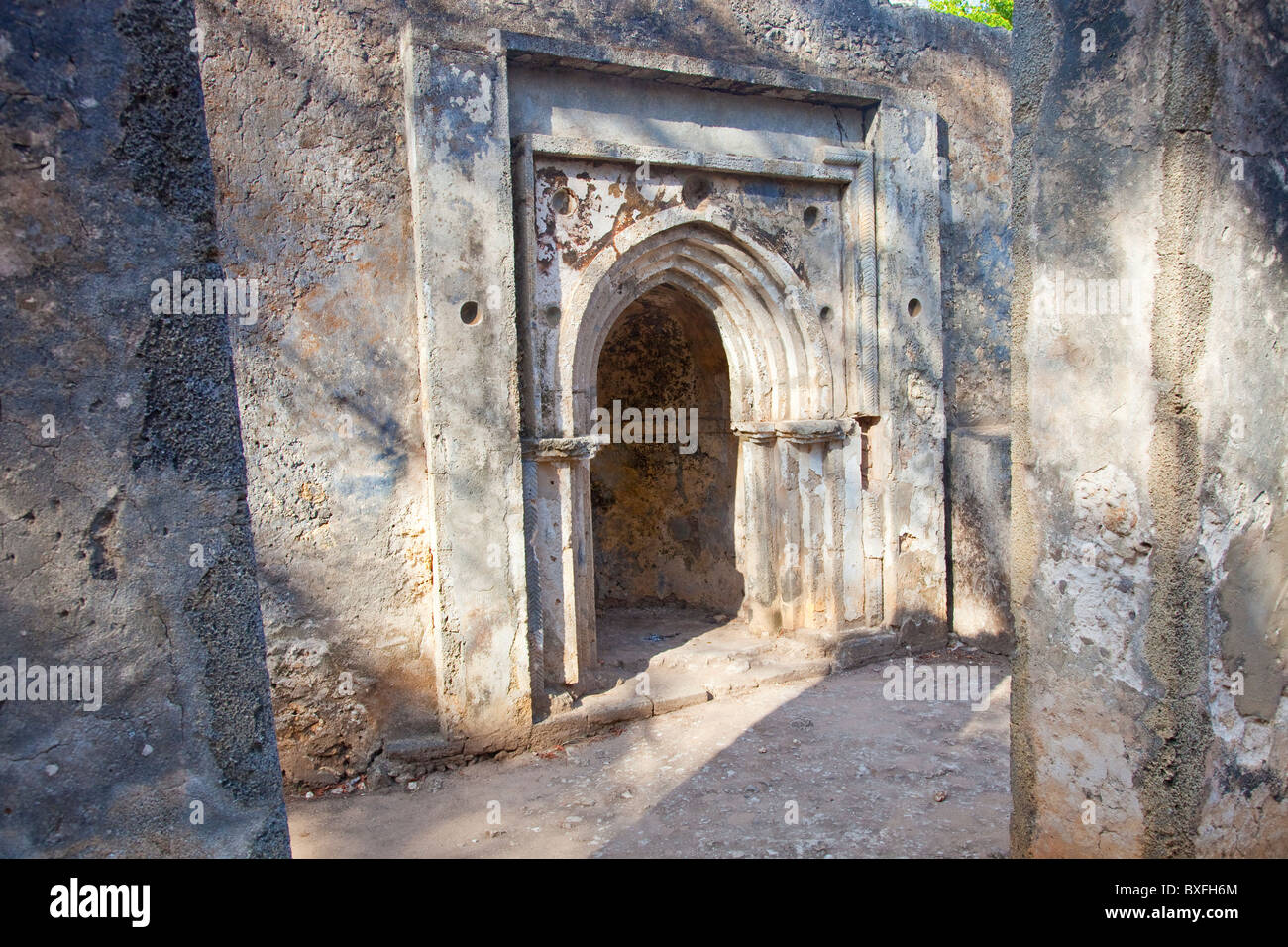 Mosque Ruins of Gedi or Gede, historic Swahili town, Watamu, Kenya ...