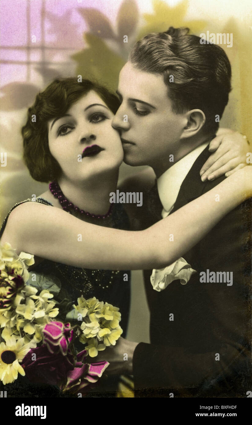 Romantic couple 1925 hi-res stock photography and images - Alamy