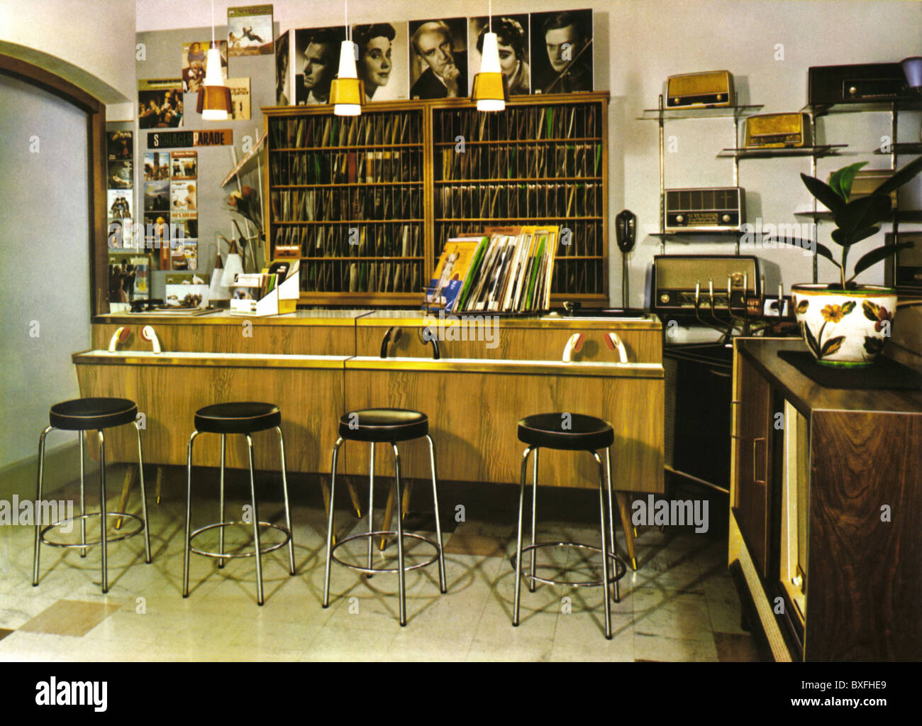 1960s Shop Stock Photos & 1960s Shop Stock Images - Alamy