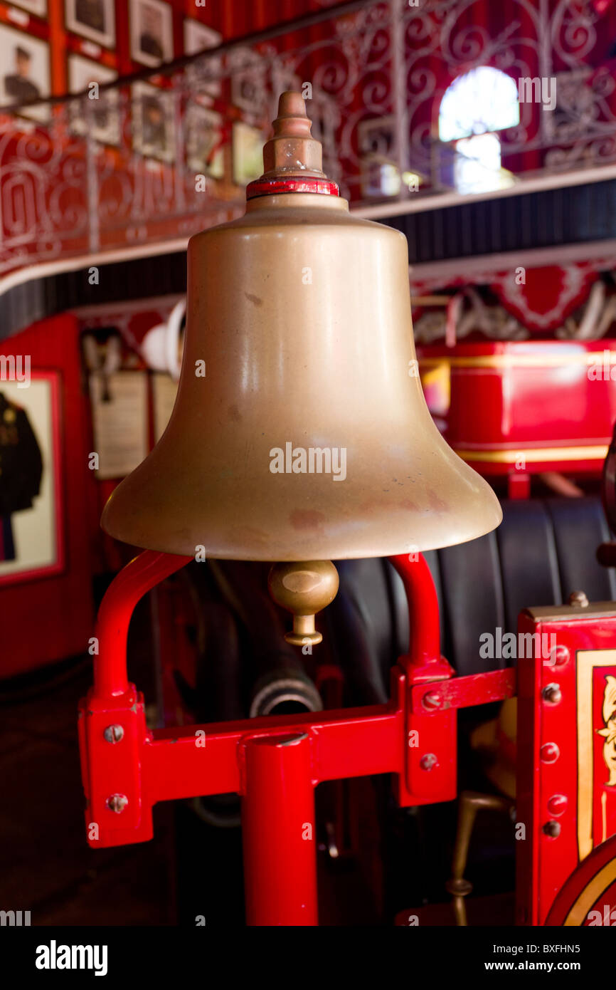 Old fire alarm bell hi-res stock photography and images - Alamy