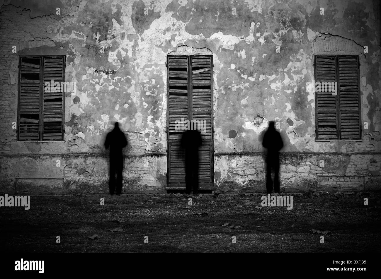 House shadows Black and White Stock Photos & Images - Alamy