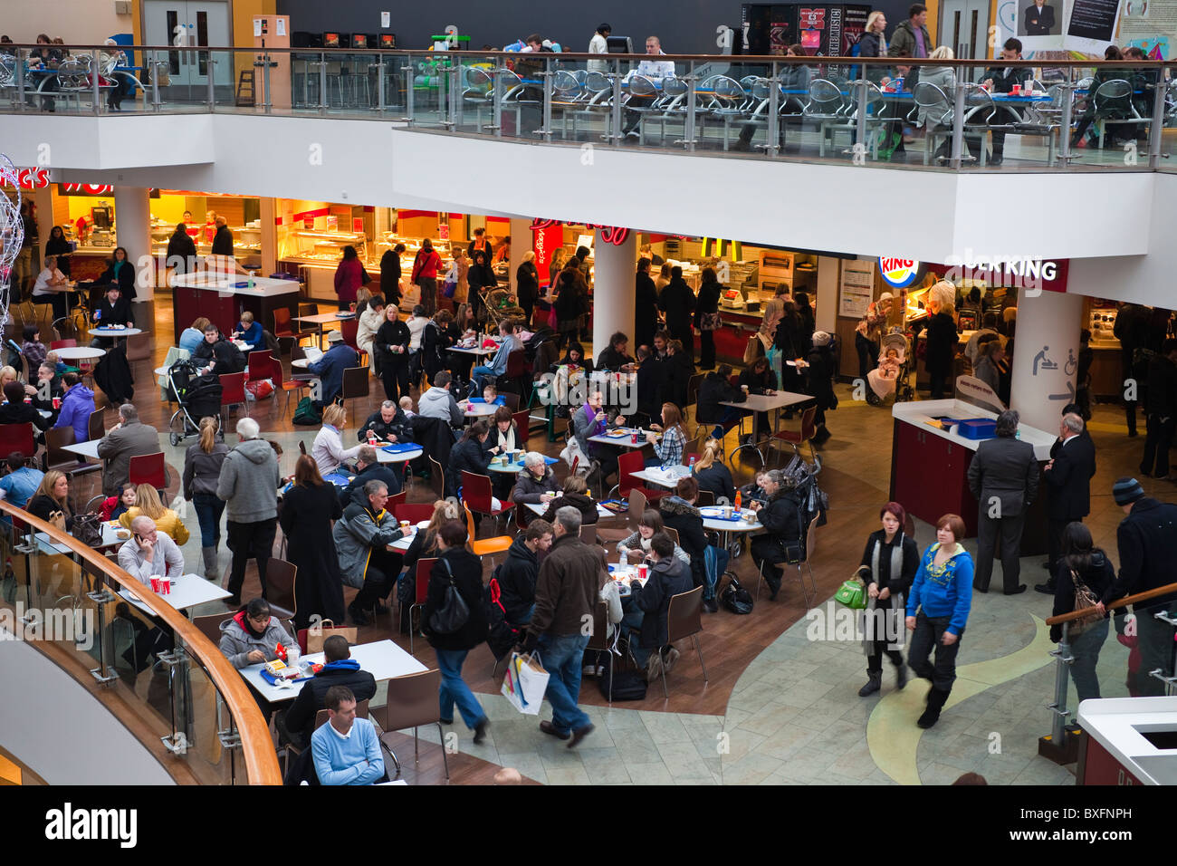Fast food restaurants and seating area in a modern shopping mall Stock ...