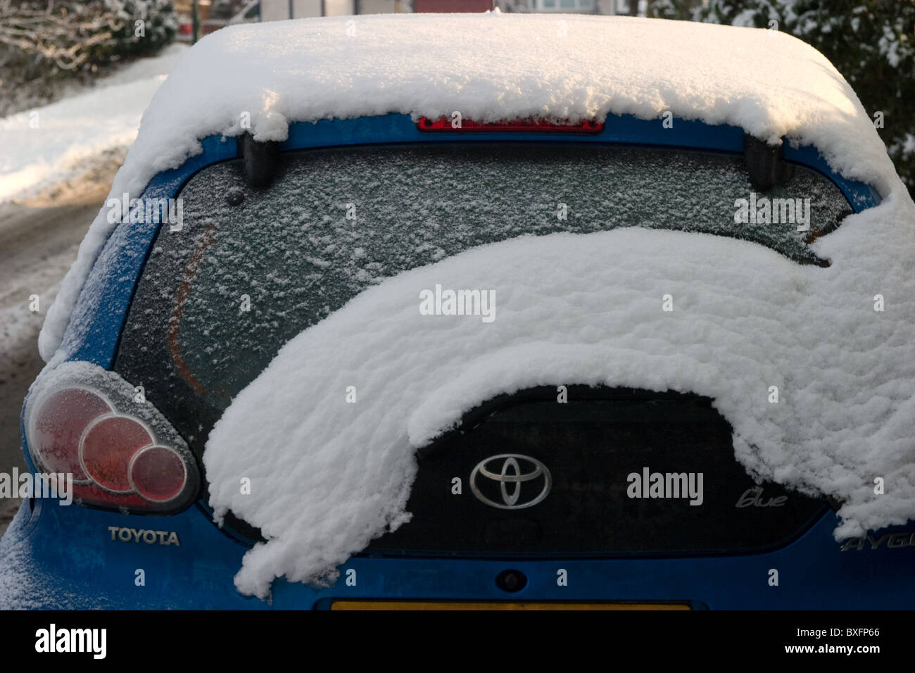 urban snow scene in Strood Kent Stock Photo - Alamy
