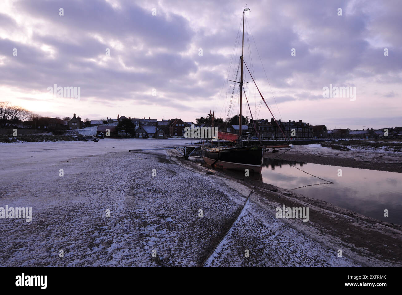 Norfolk winter snow hi-res stock photography and images - Alamy