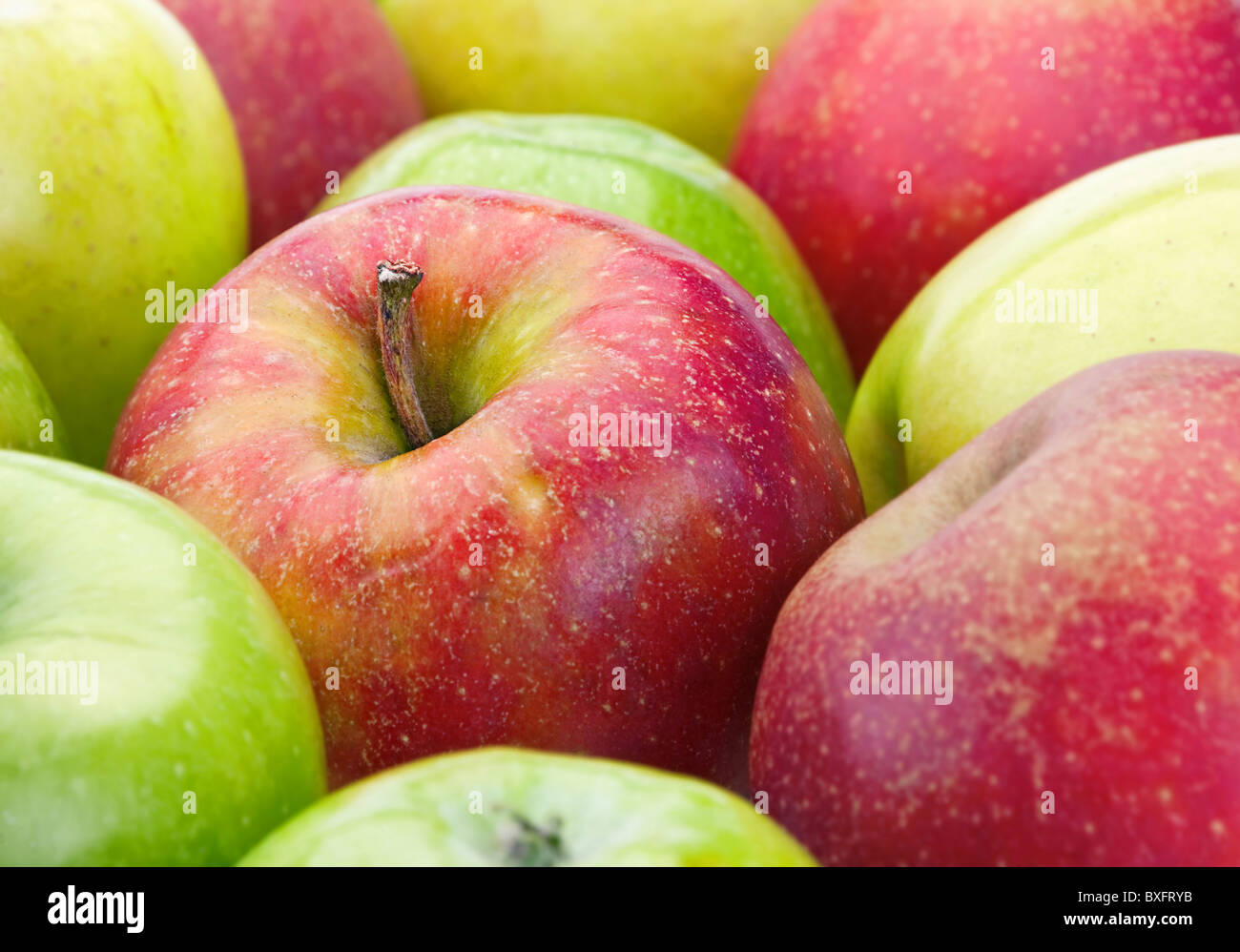 Ripe apple fruit Stock Photo - Alamy
