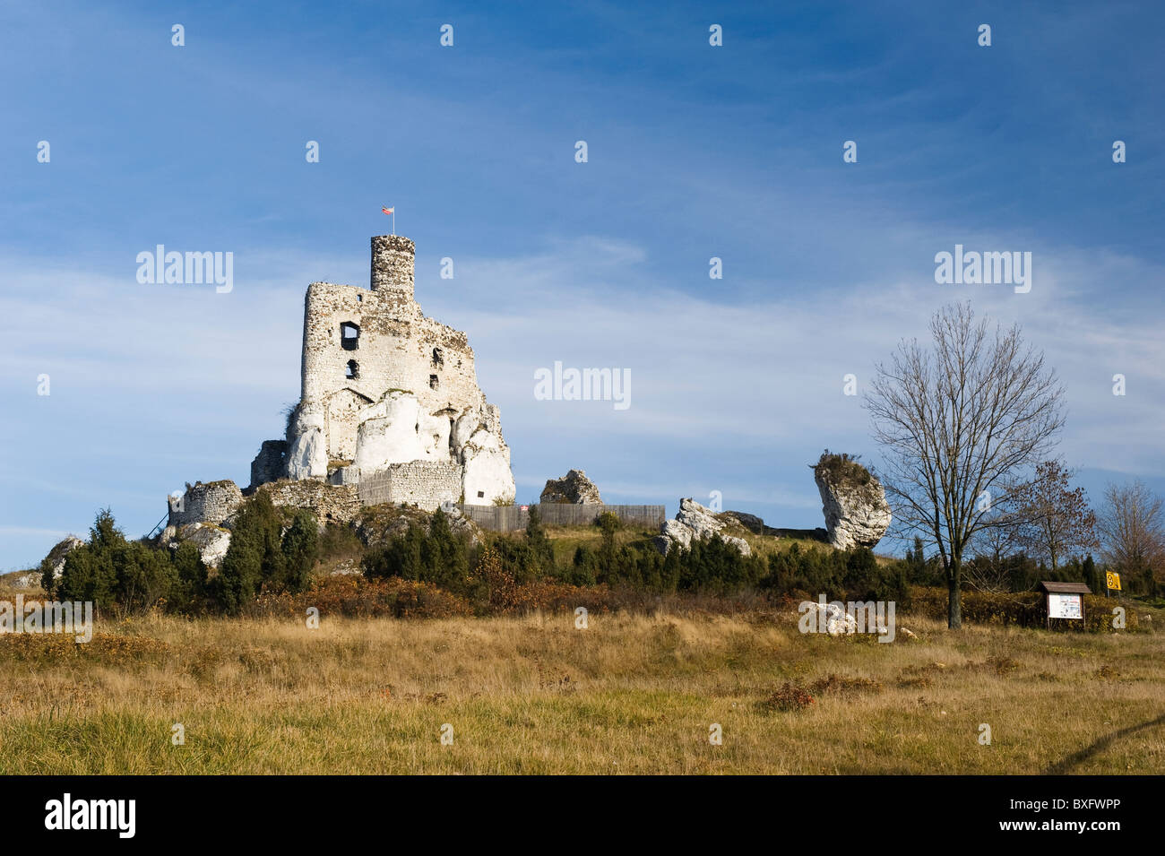 Mirow castle hi-res stock photography and images - Alamy