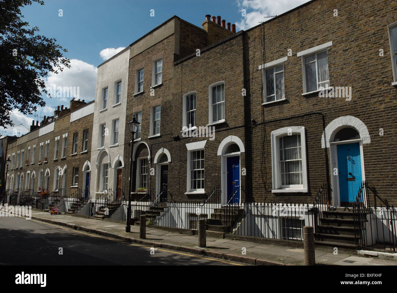 Victorian terrace housing East London UK Stock Photo - Alamy