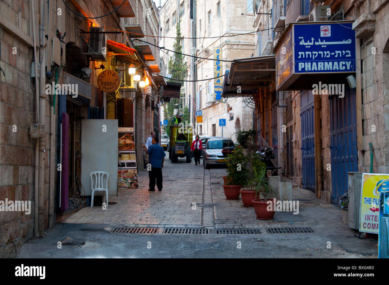 Jerusalem street scene hi-res stock photography and images - Alamy