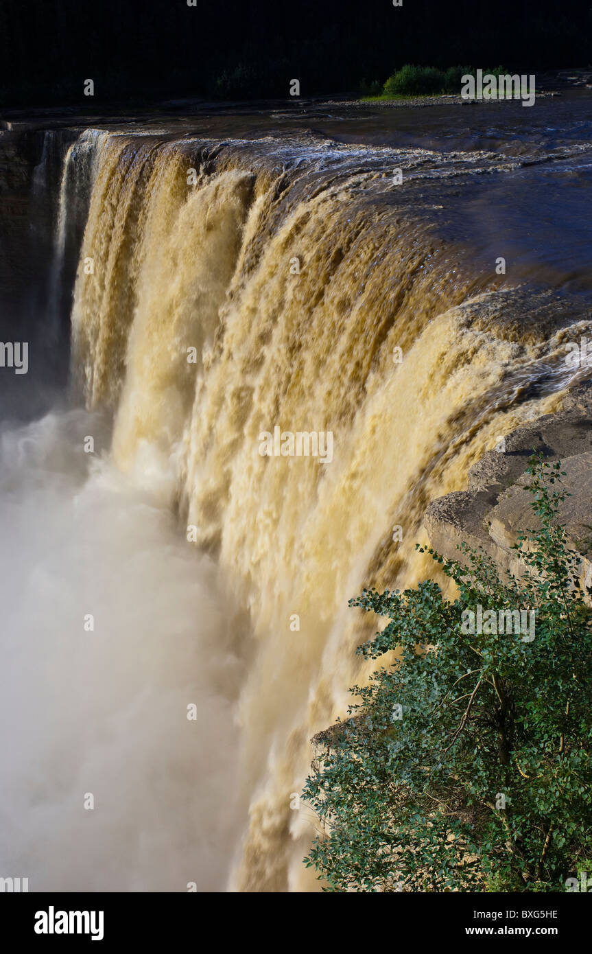 Alexandra Falls on the Hay River, Twin Falls Gorge Territorial Park ...