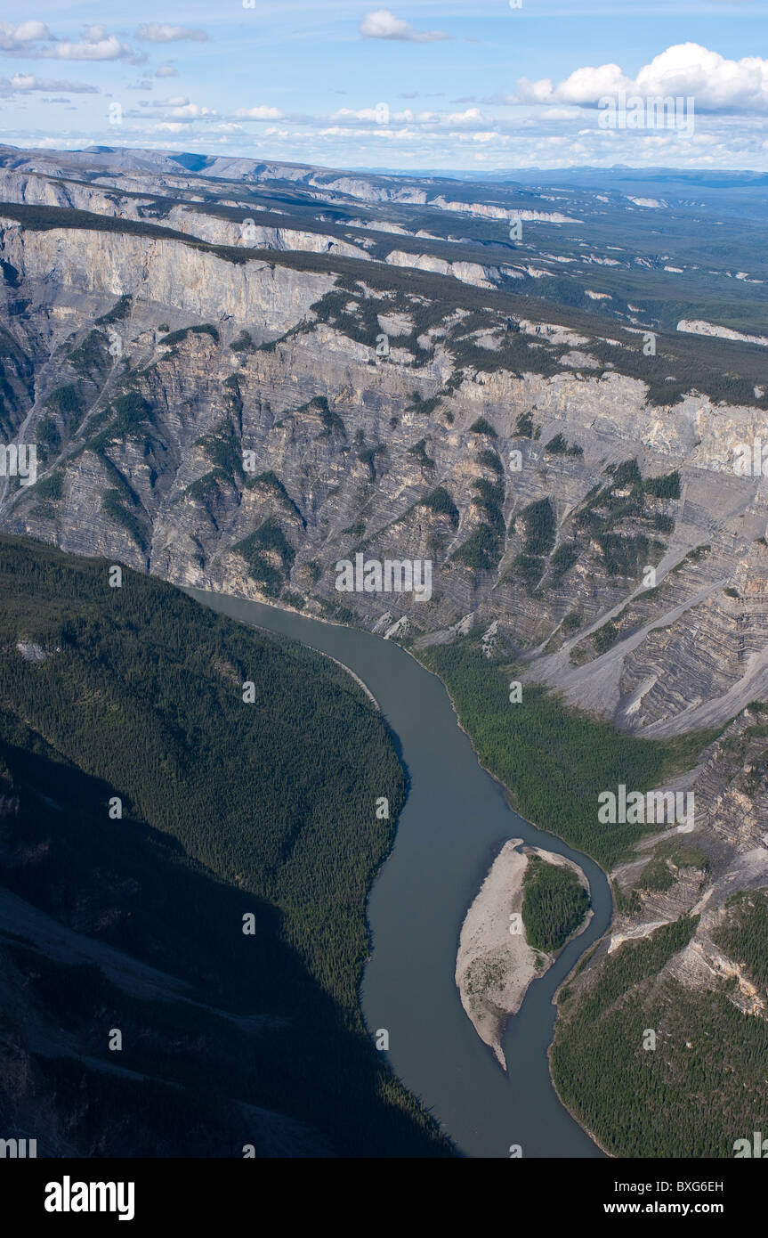 South Nahanni River, Nahanni National Park Reserve, Northwest ...