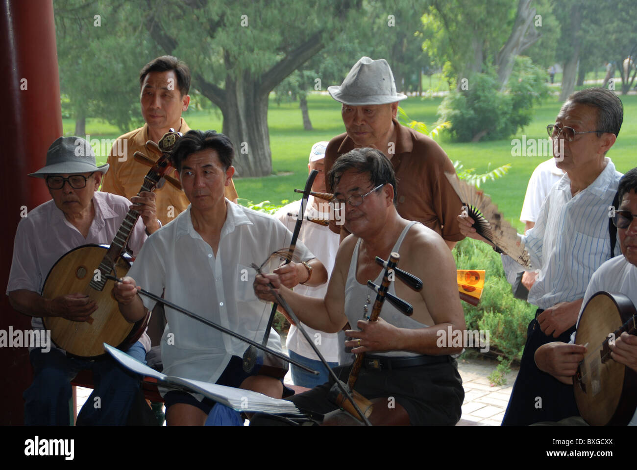 Music, Traditional instruments, Temple of Heaven Park, Beijing, China ...