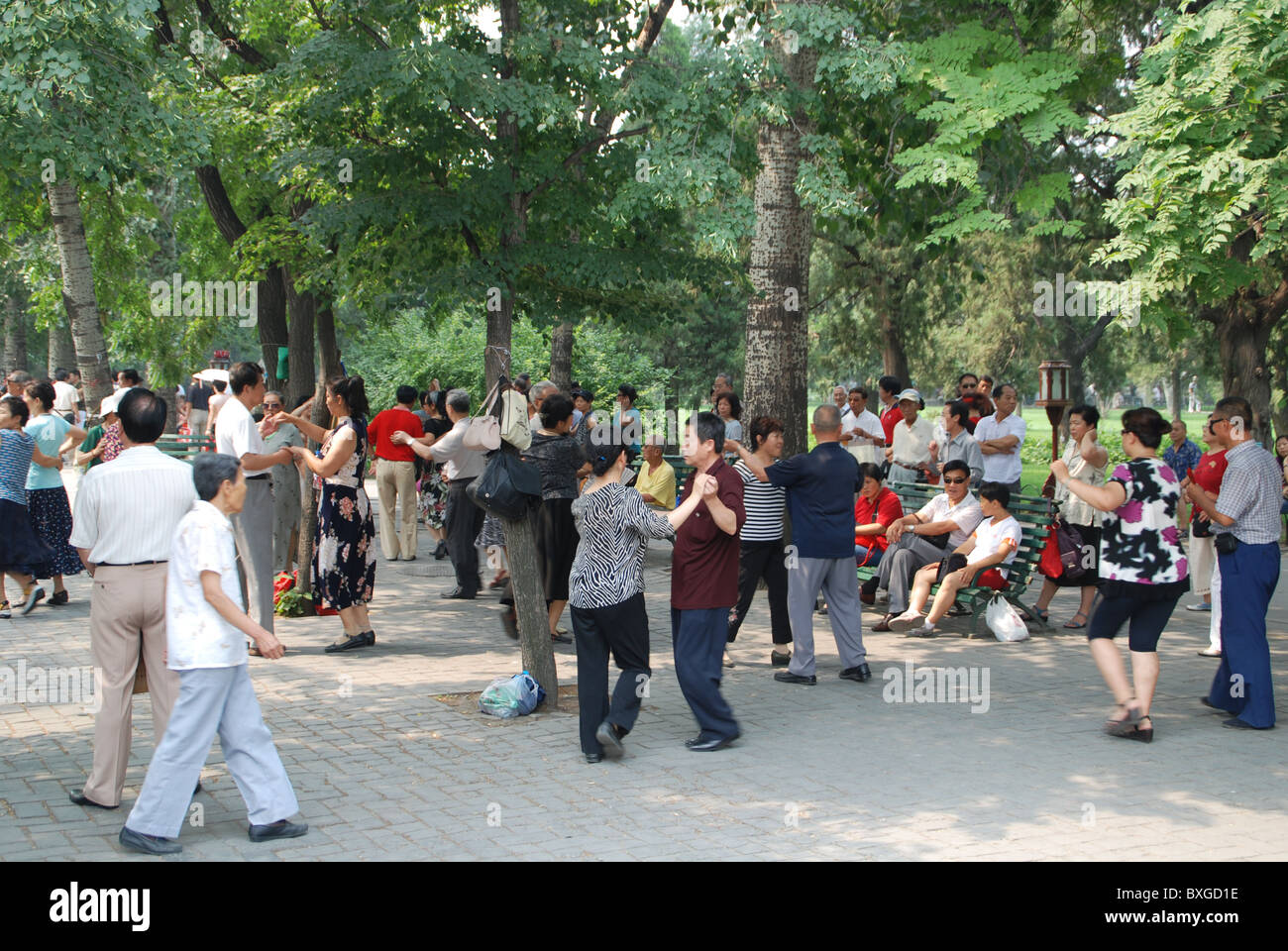 Dancing, Outdoor, Morning Activity, Temple of Heaven Park, Beijing ...