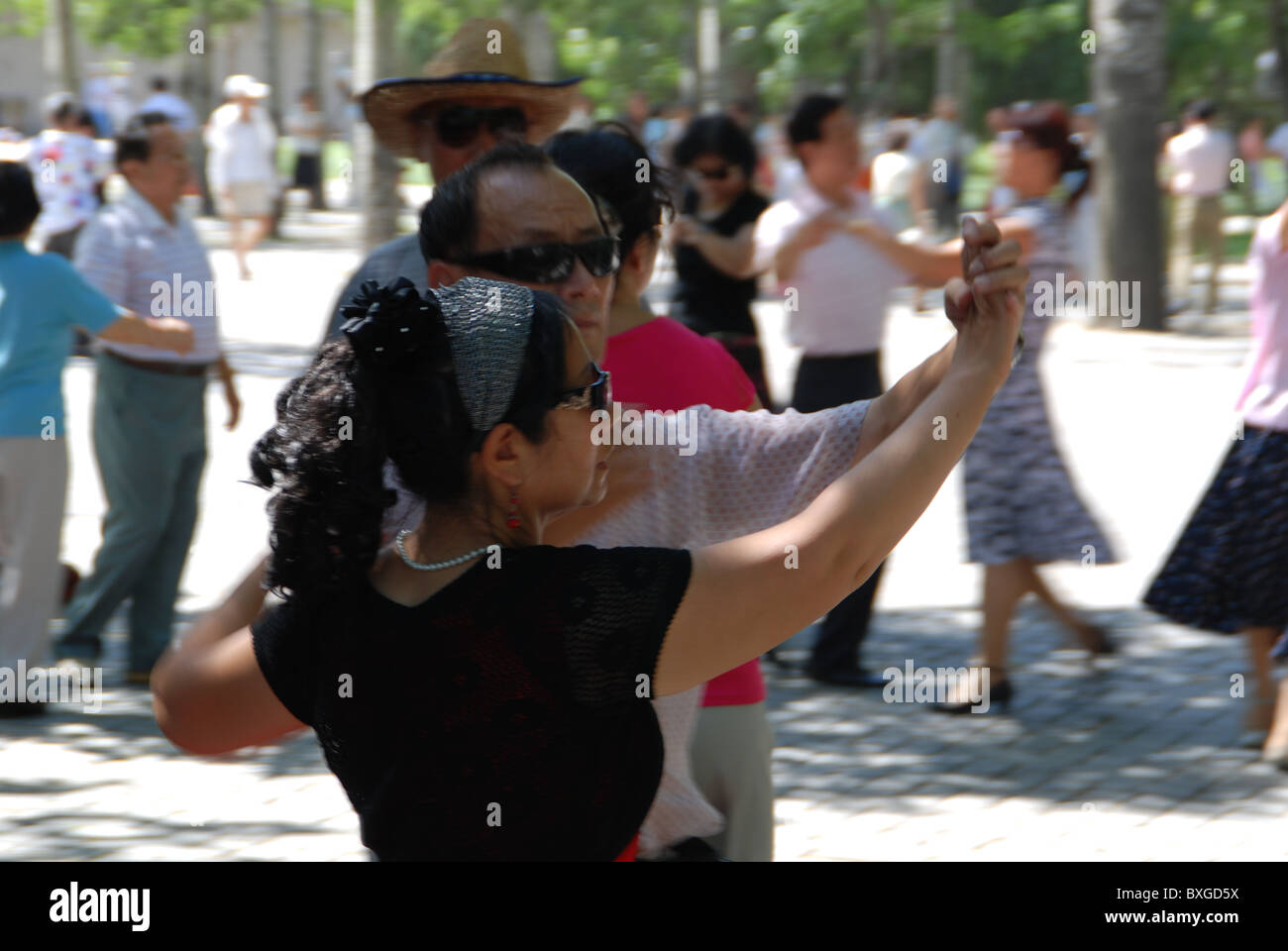 Dancing, Outdoor, Morning Activity, Temple of Heaven Park, Beijing ...