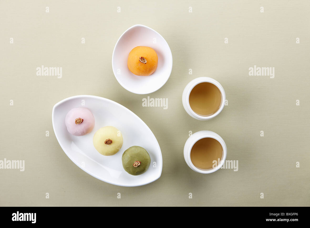 rice cake and tea Stock Photo - Alamy