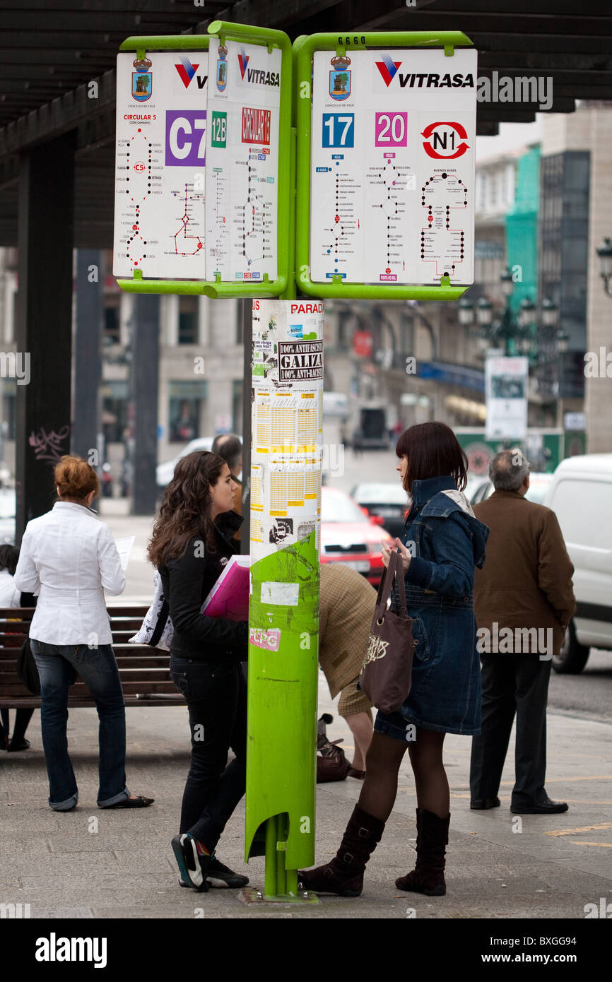 Bus buses coach coaches hi-res stock photography and images - Alamy