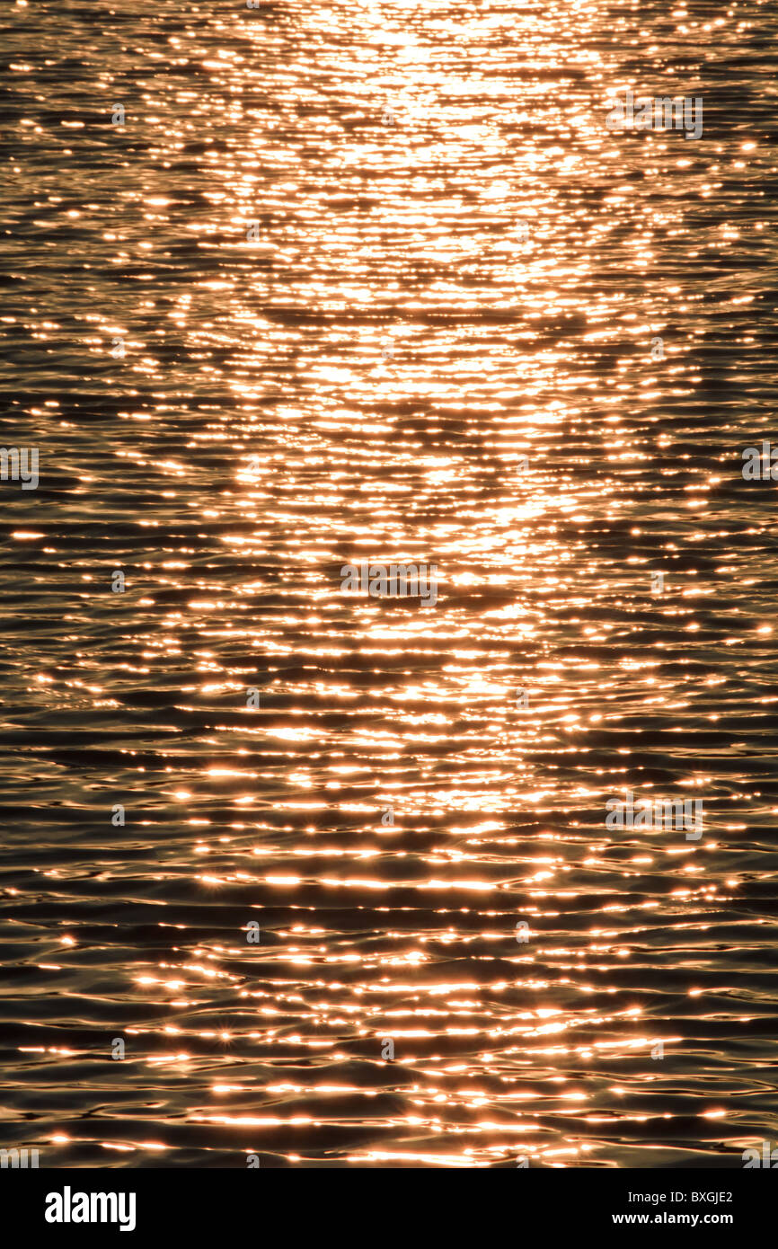 Ripple lake hi-res stock photography and images - Alamy