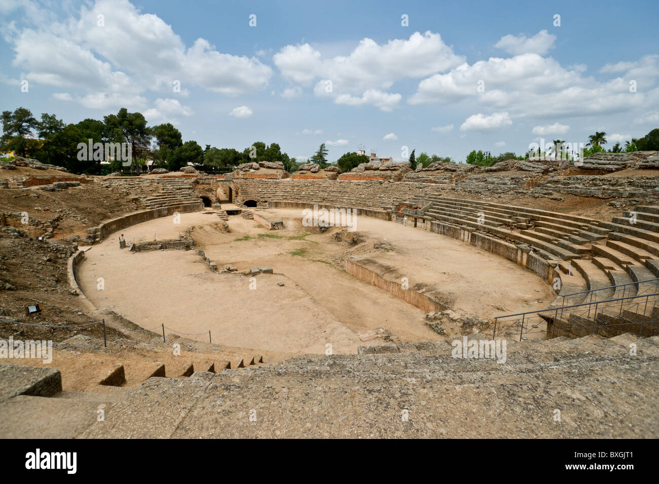 Roman amphitheater in Mérida, Spain Stock Photo - Alamy