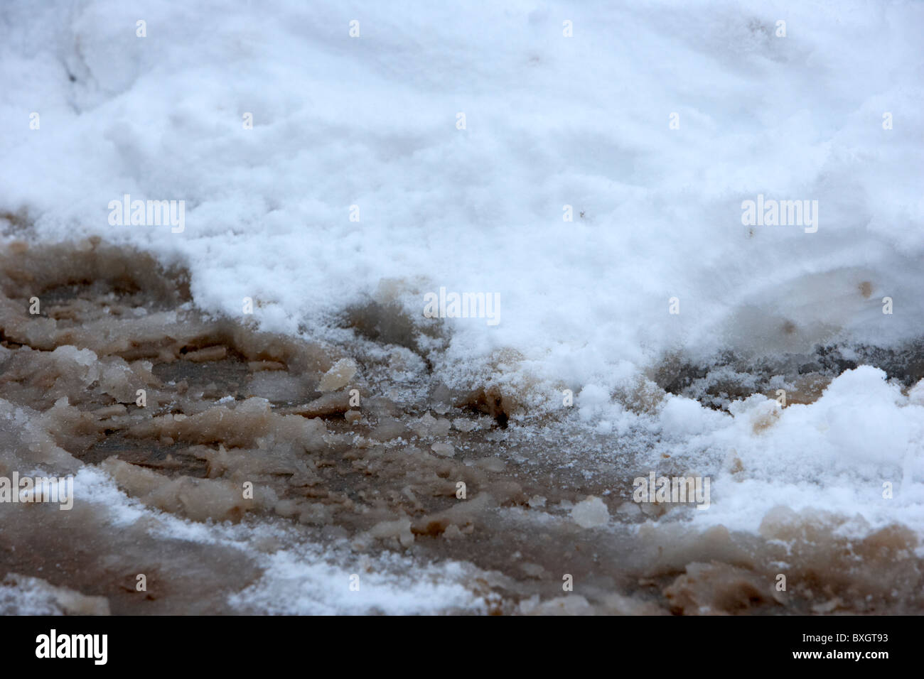 Grit pathway hi-res stock photography and images - Alamy