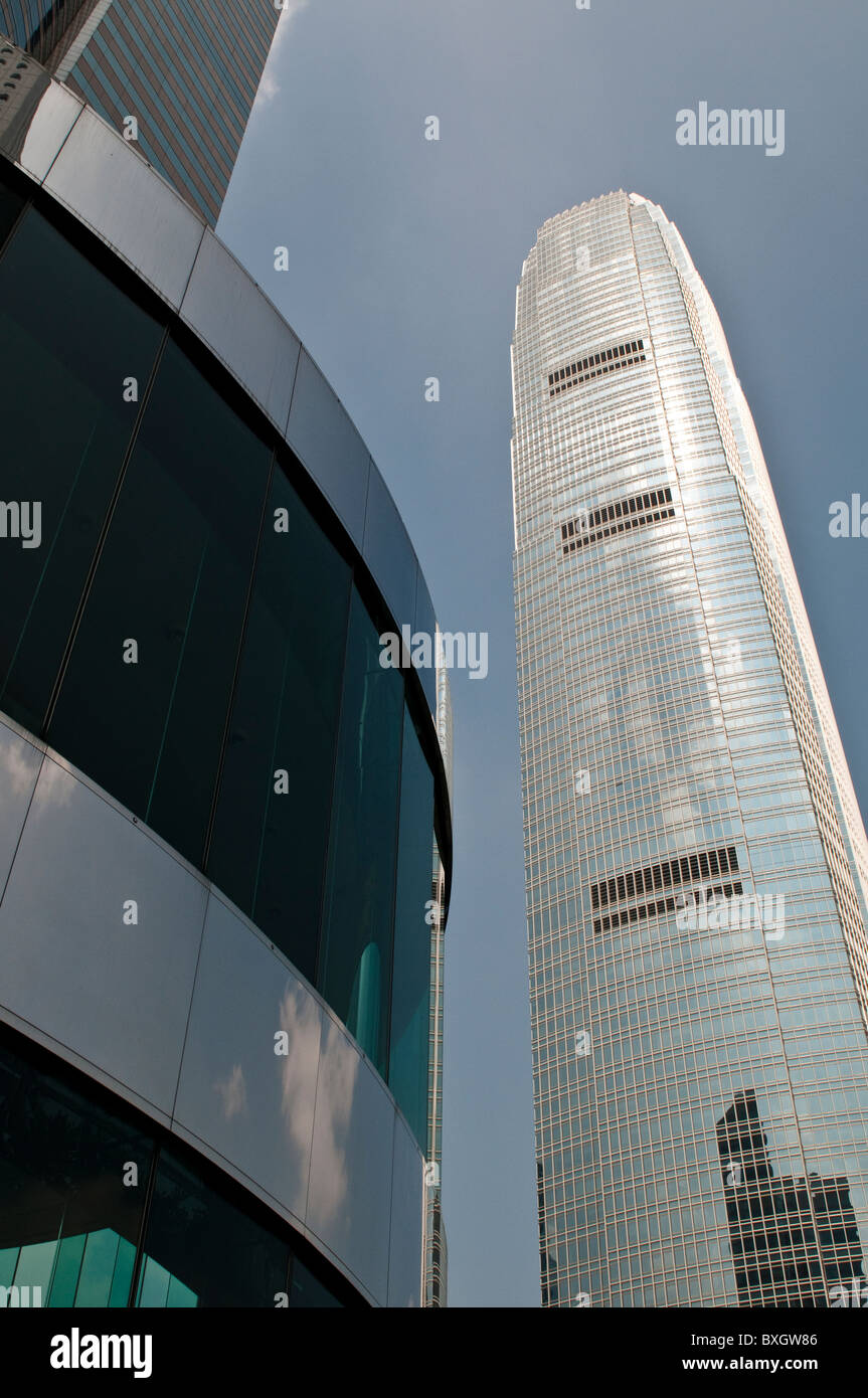 Two ifc hong kong hi-res stock photography and images - Alamy