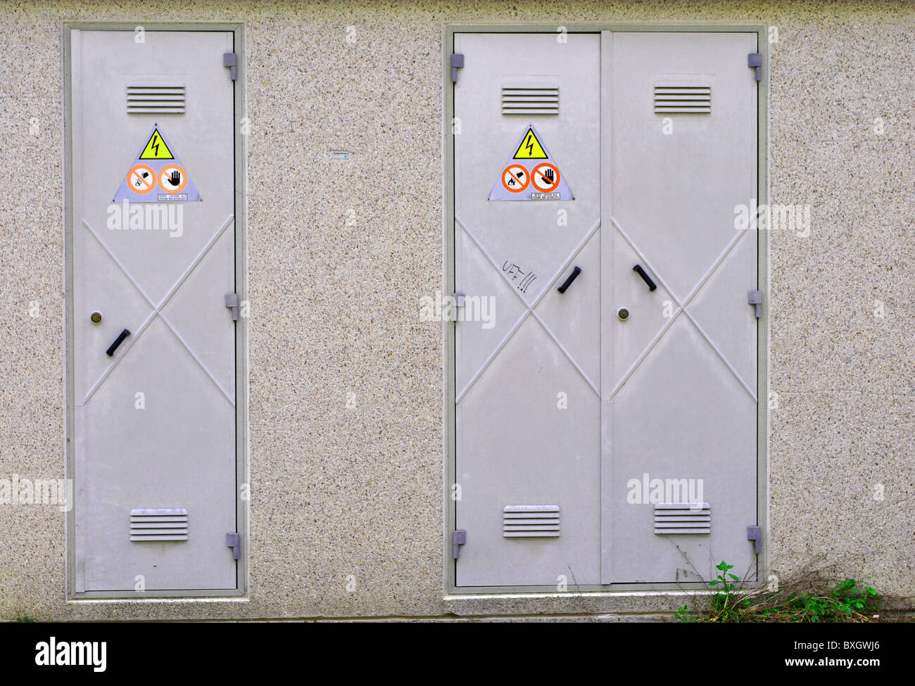 electrical substation to control security and sorting industrial ...