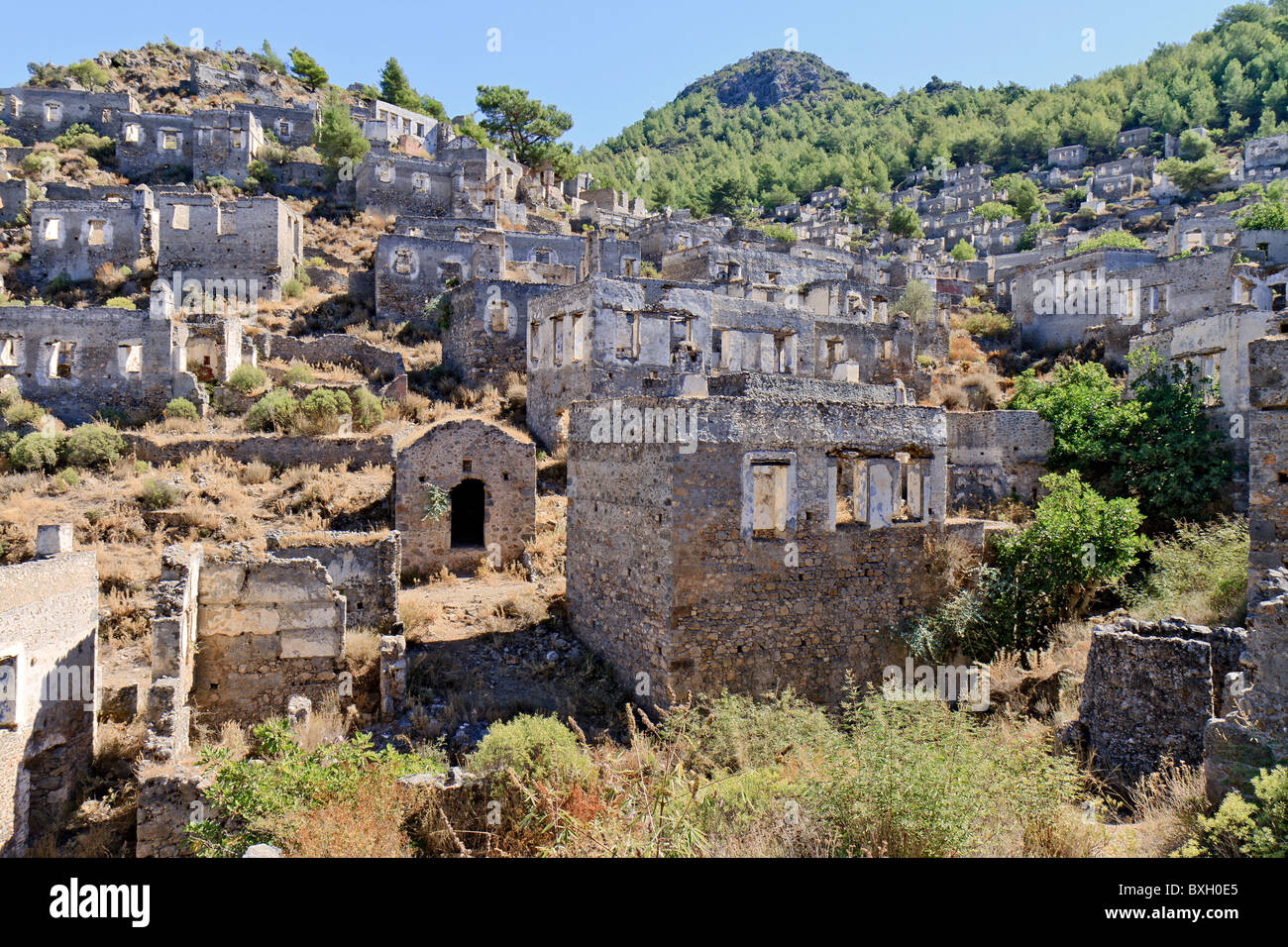 Ruined village hi-res stock photography and images - Alamy