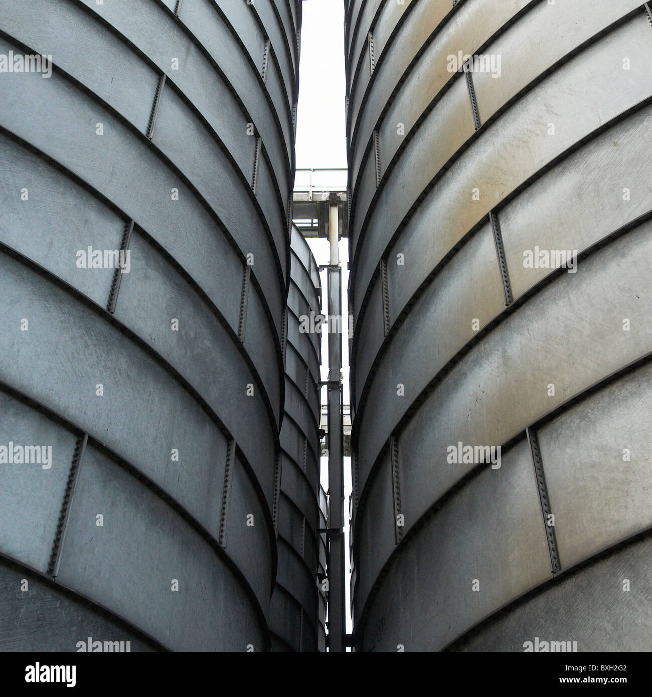 Grain storage facility on the Boal Quay Kings Lynn Norfolk UK Stock ...