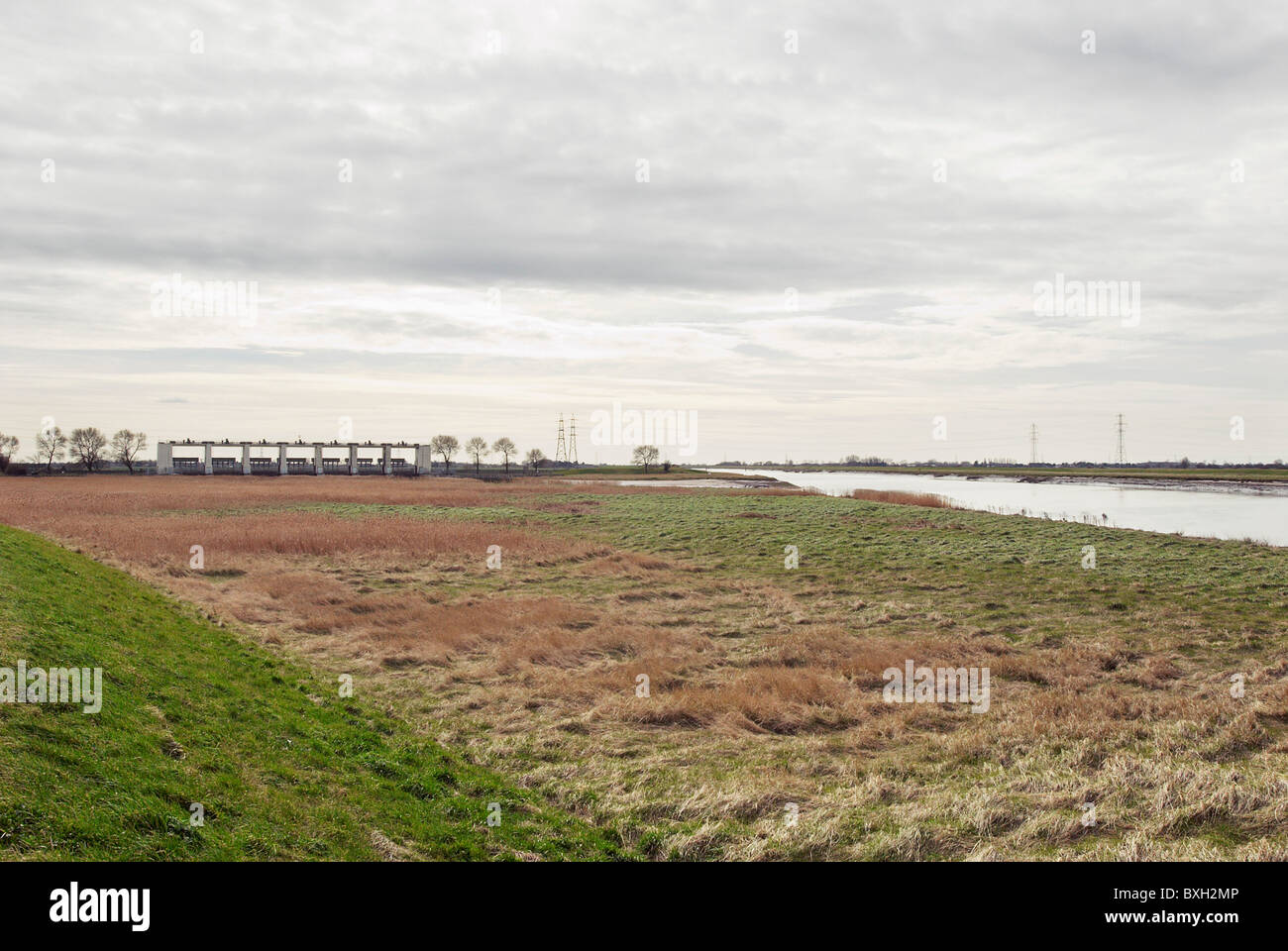 Flood defence system hi-res stock photography and images - Alamy