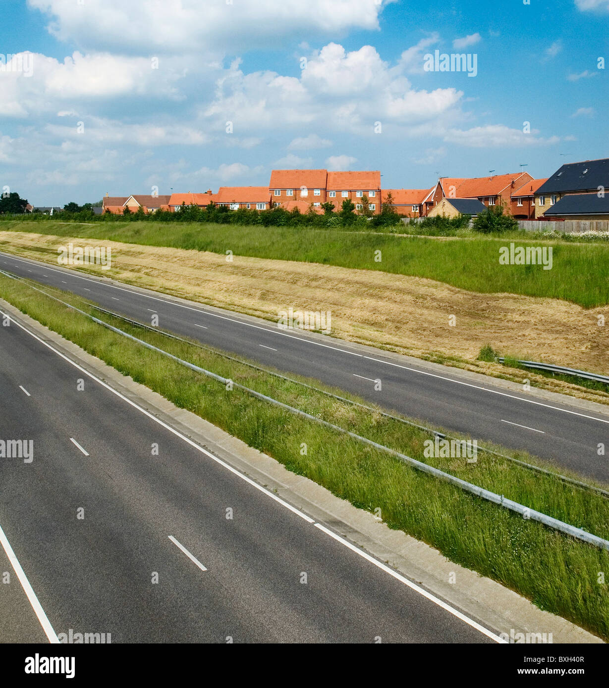 Central reservation hi-res stock photography and images - Alamy