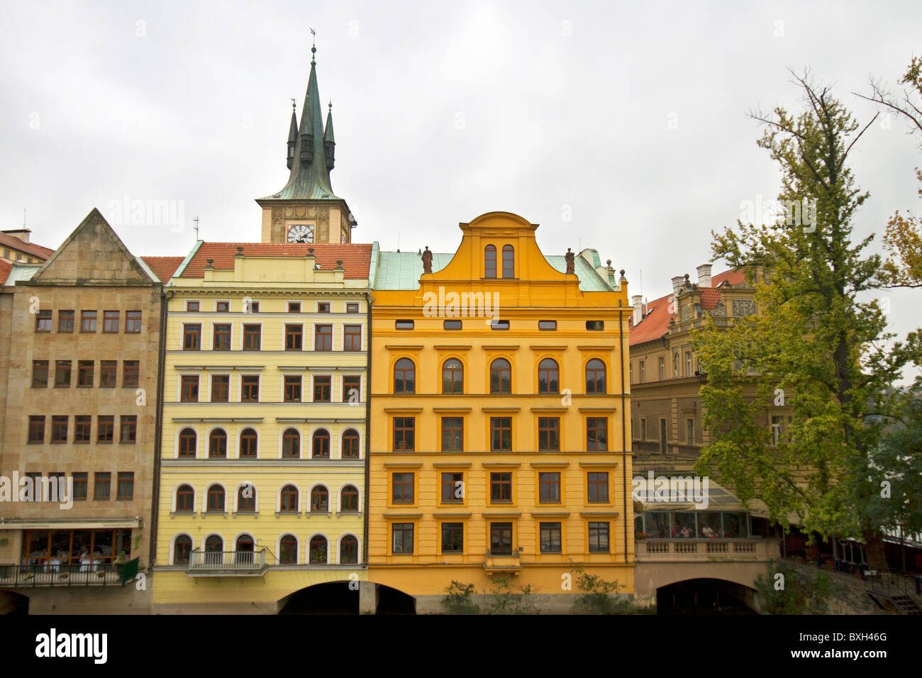Prague architecture building hi-res stock photography and images - Alamy