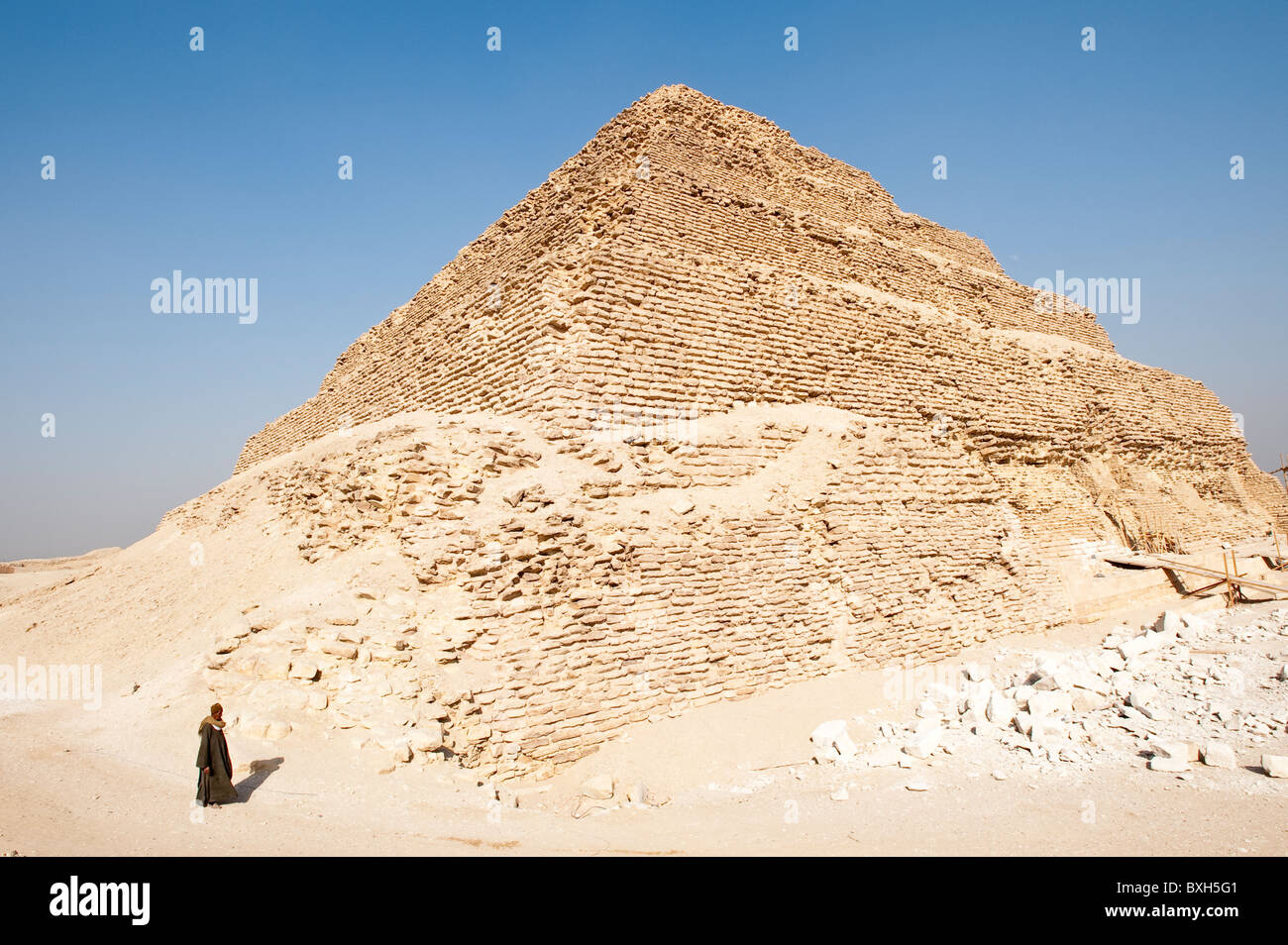 Egypt, Saqqara. Saqqara or Sakkara pyramids Stock Photo - Alamy