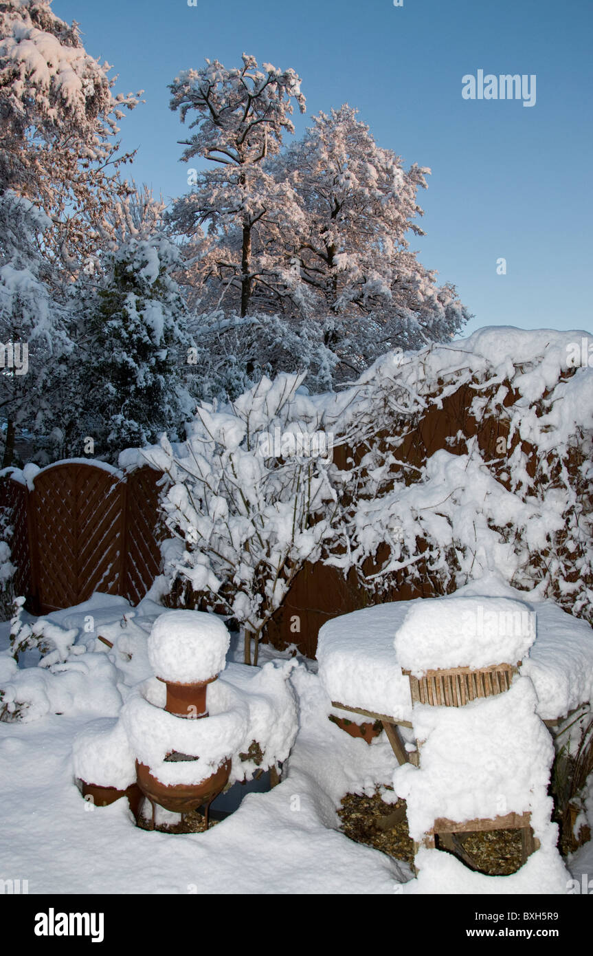 Chiminea hi-res stock photography and images - Alamy