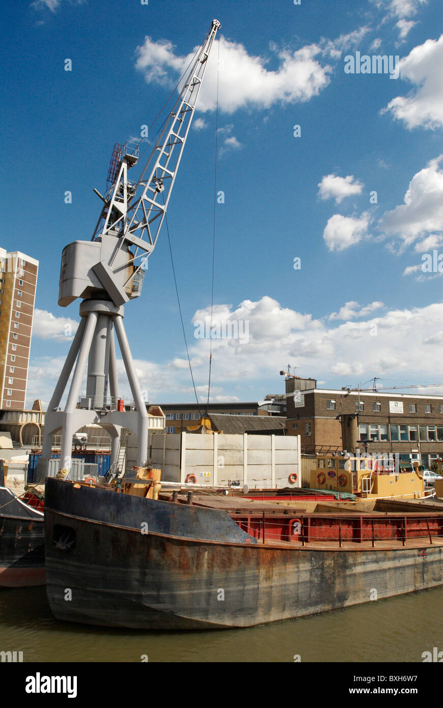 Aggregate crane and barge Greenwich South-East London UK Stock Photo ...