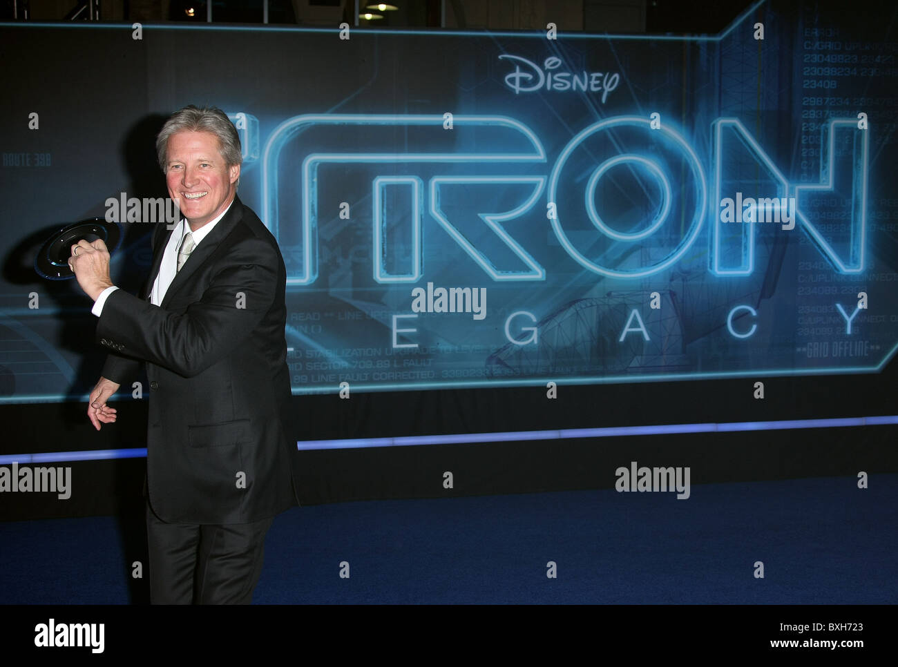 BRUCE BOXLEITNER TRON: LEGACY WORLD PREMIERE HOLLYWOOD LOS ANGELES ...