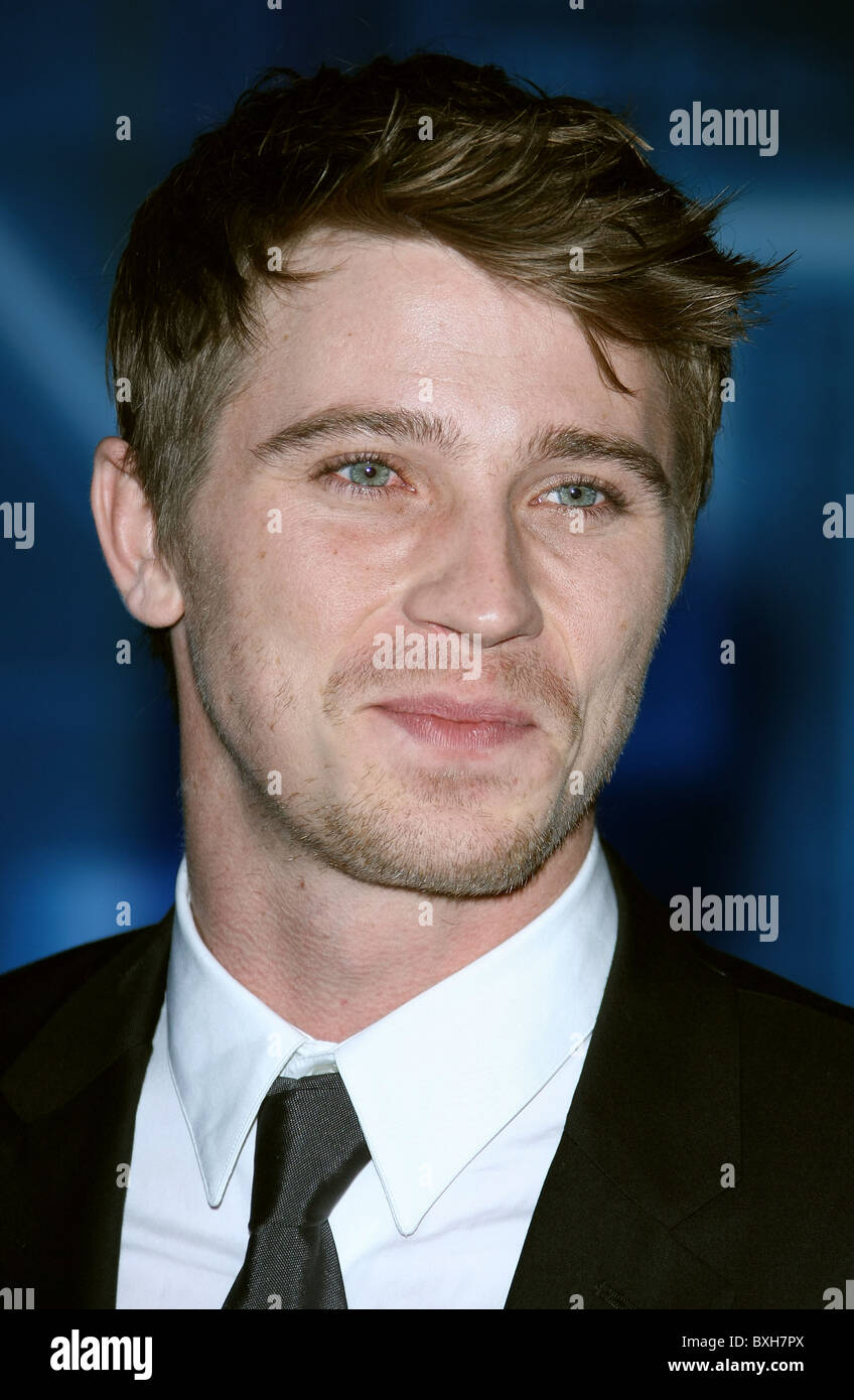 GARRETT HEDLUND TRON: LEGACY WORLD PREMIERE HOLLYWOOD LOS ANGELES ...