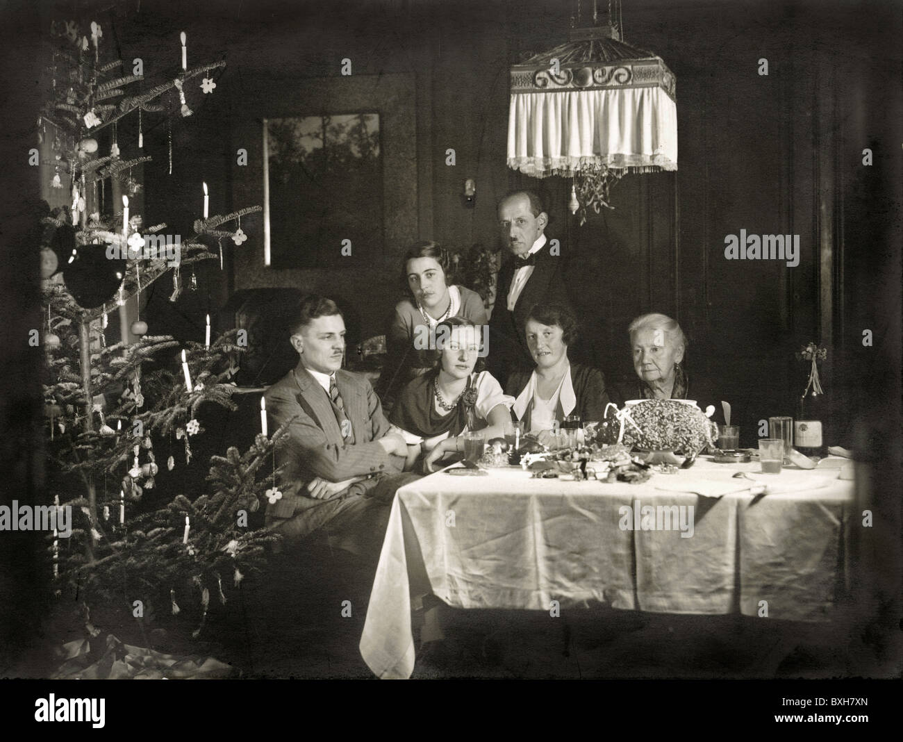 1930s christmas tree hi-res stock photography and images - Alamy