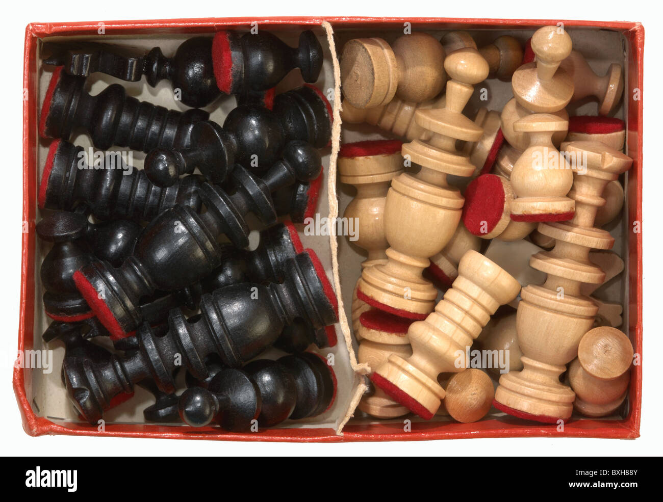 games, chess, game of chess, box with chess pieces, Germany, circa 1960 ...