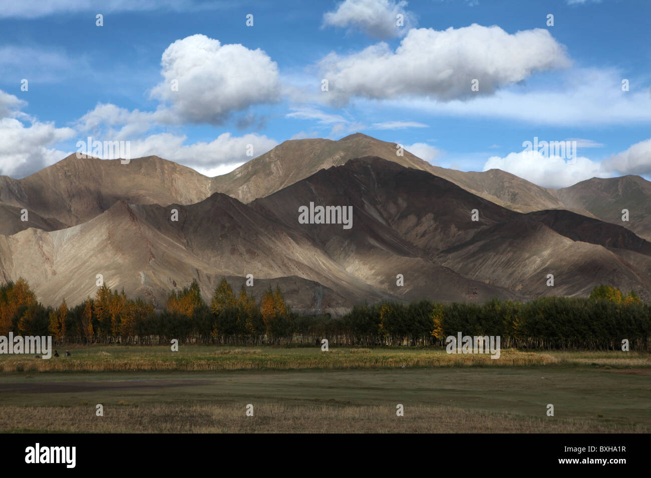 Tibetan view hi-res stock photography and images - Alamy