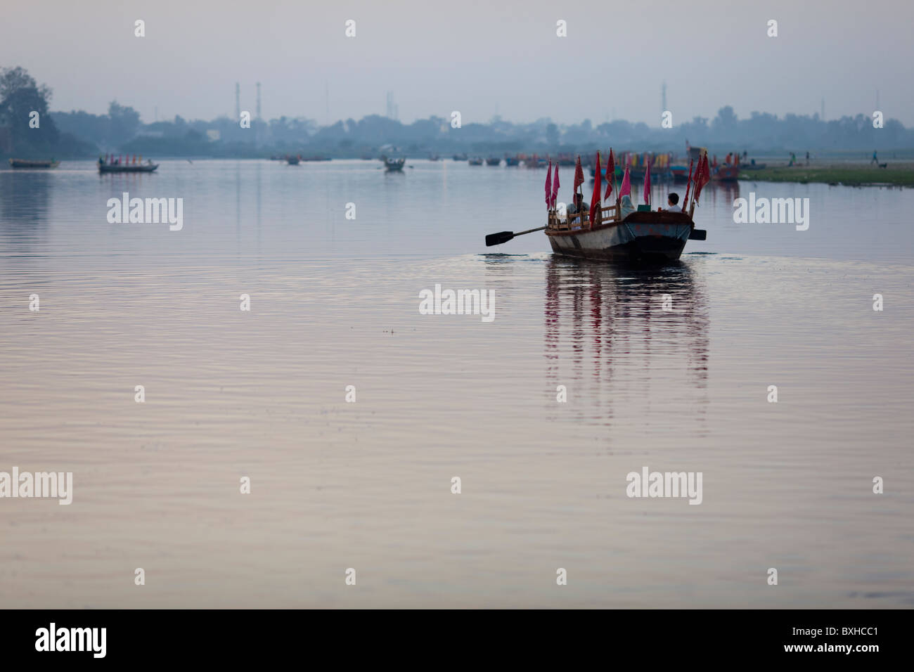 Boat on the Yamuna river, Mathura, Uttar Pradesh, India Stock Photo - Alamy
