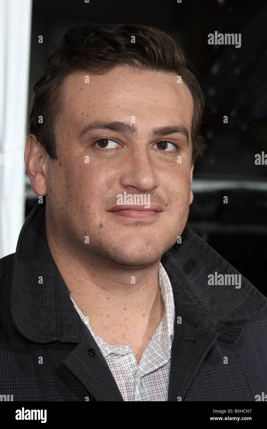 JASON SEGEL GULLIVER'S TRAVELS LOS ANGELES PREMIERE HOLLYWOOD LOS ...
