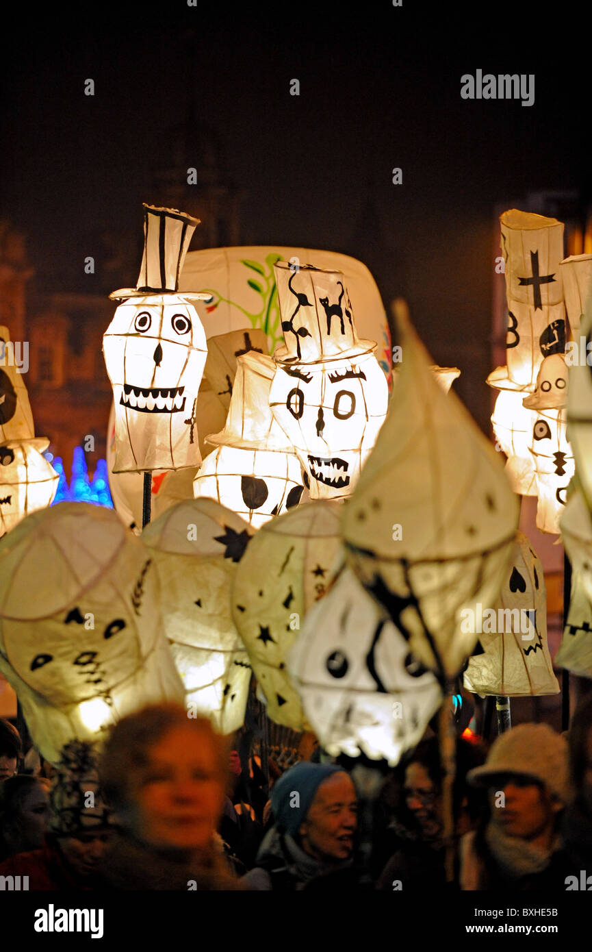 The Burning the Clocks procession to celebrate the winter solstice ...