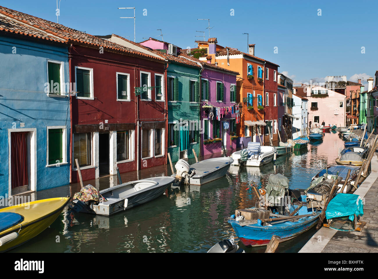 Venice burano island boat colour hi-res stock photography and images ...