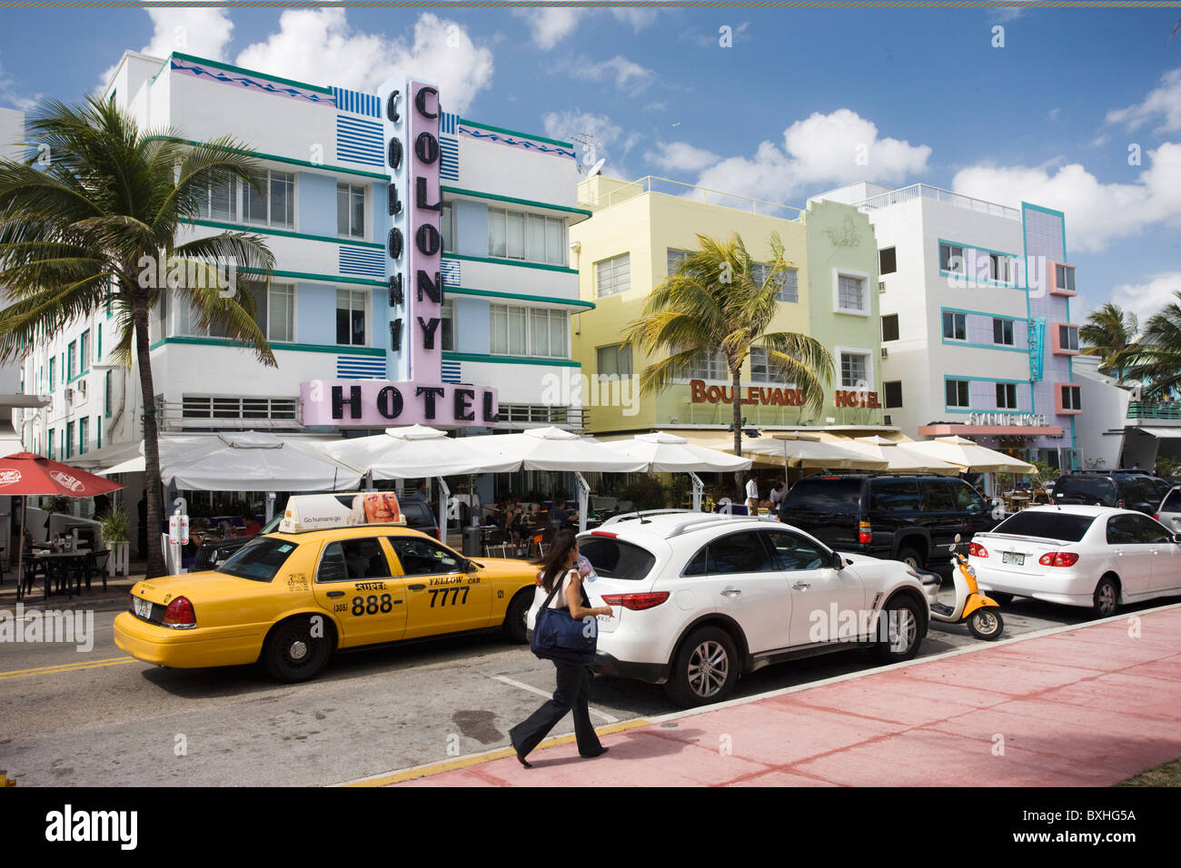 Colony Hotel art deco architecture on Ocean Drive, South Beach, Miami ...